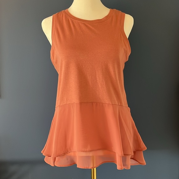 Simply Vera Vera Wang Tops Simply Vera Vera Wang Top With Ruffle Sheer Overlay Peplum Style